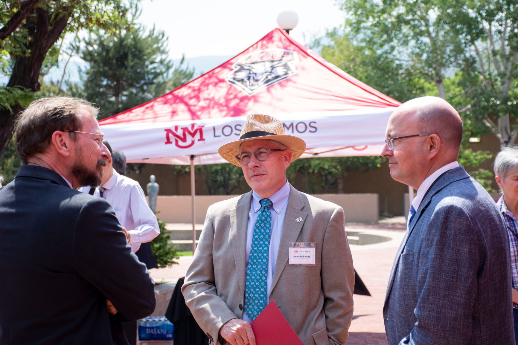 unm-la-dean-of-instruction-paul-allen-meets-with-unm-provost-james ...