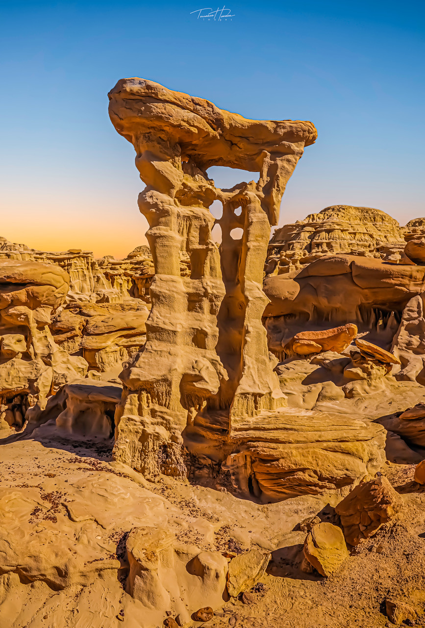 The Alien Throne at Ah-Shi-Sle-Pah Wilderness Study Area – Los Alamos ...