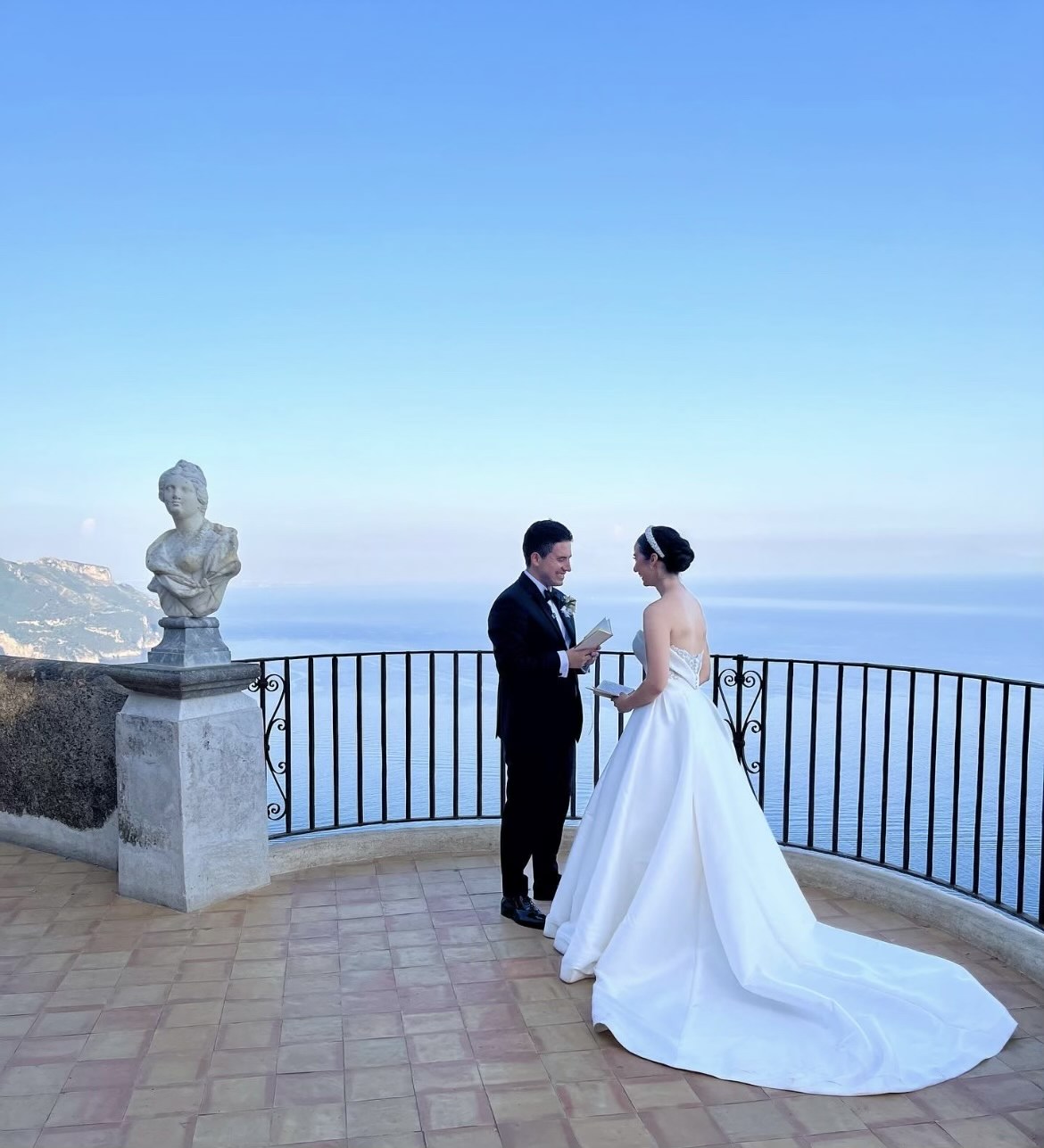 Wedding Announcement: Marcus Gutierrez And Giovanna Robledo – Los ...