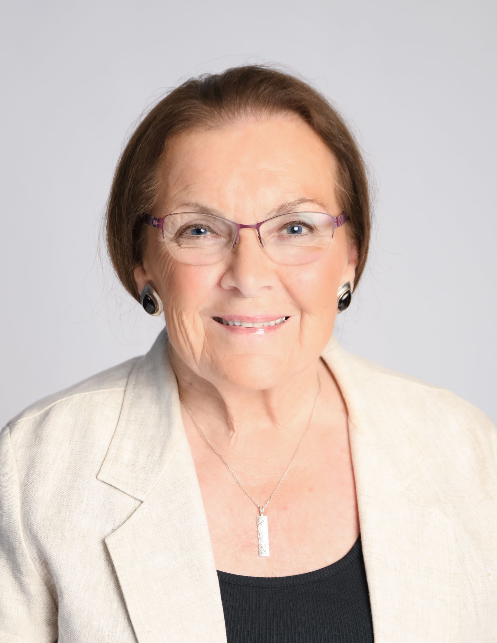 Dianne Vandiver Named Los Alamos Medical Center’s 2025 Mercy Award ...